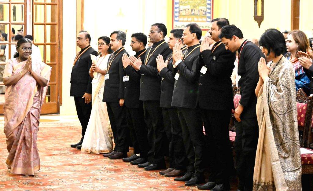 IAS Officers Meet President
