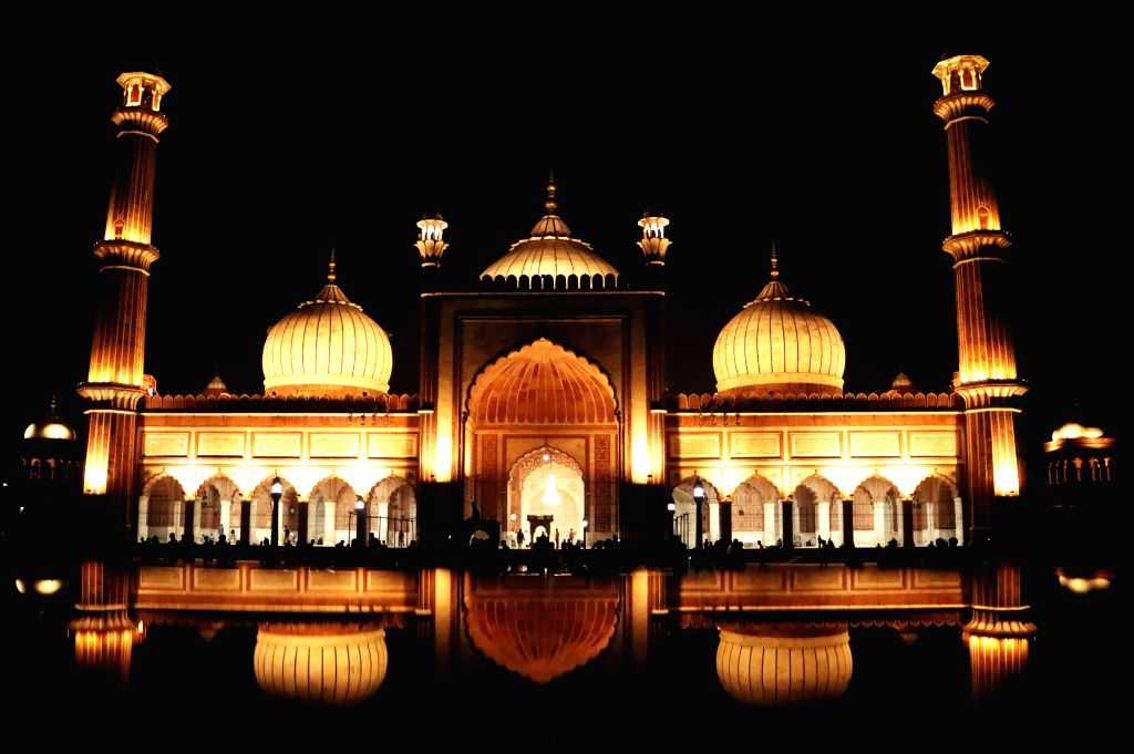 Illuminated Jama Masjid on the eve of the Holy month of Ramadan