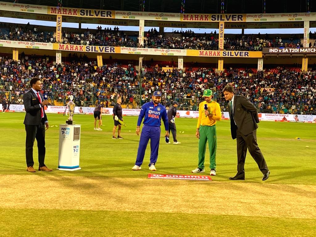 IND v SA, 5th T20I: South Africa win toss, elect to bowl first against ...
