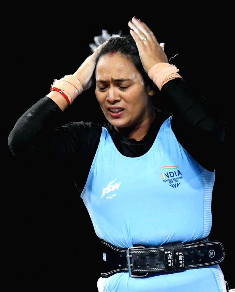India's Punam Yadav reacts after an unsuccessful attempt in the women's ...