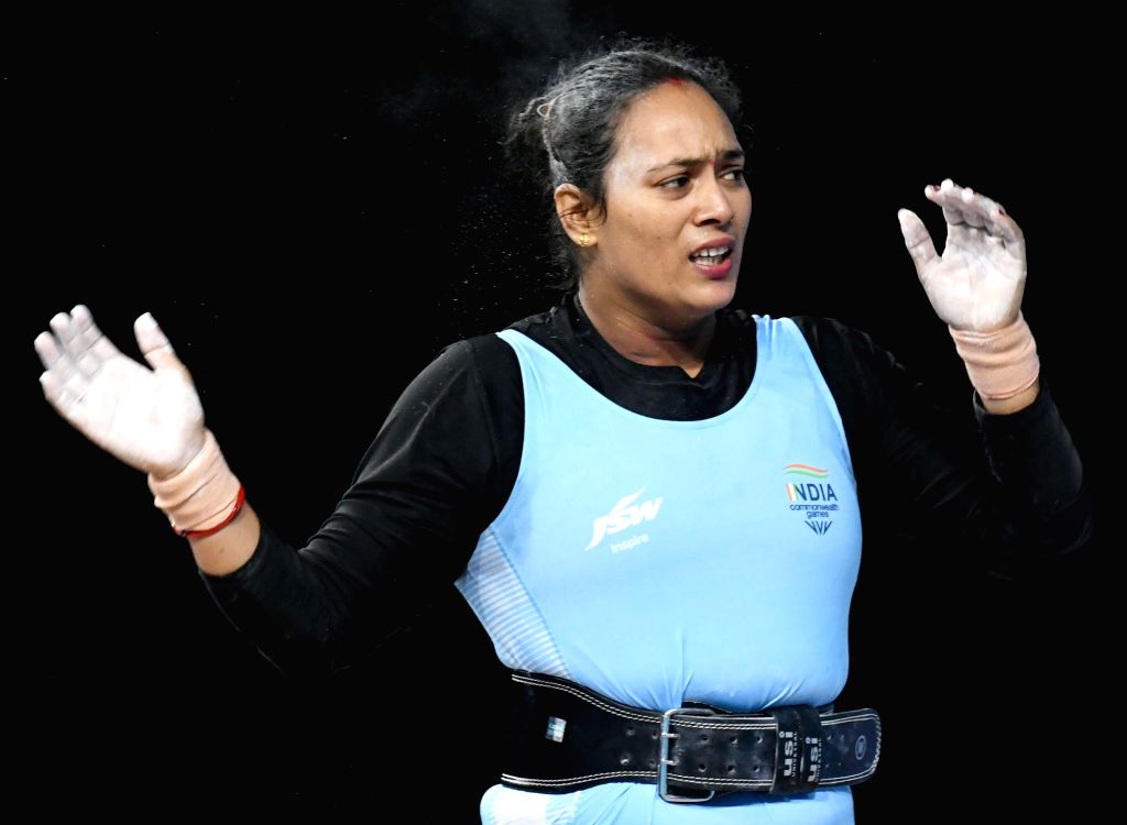 India's Punam Yadav reacts after an unsuccessful attempt in the women's ...