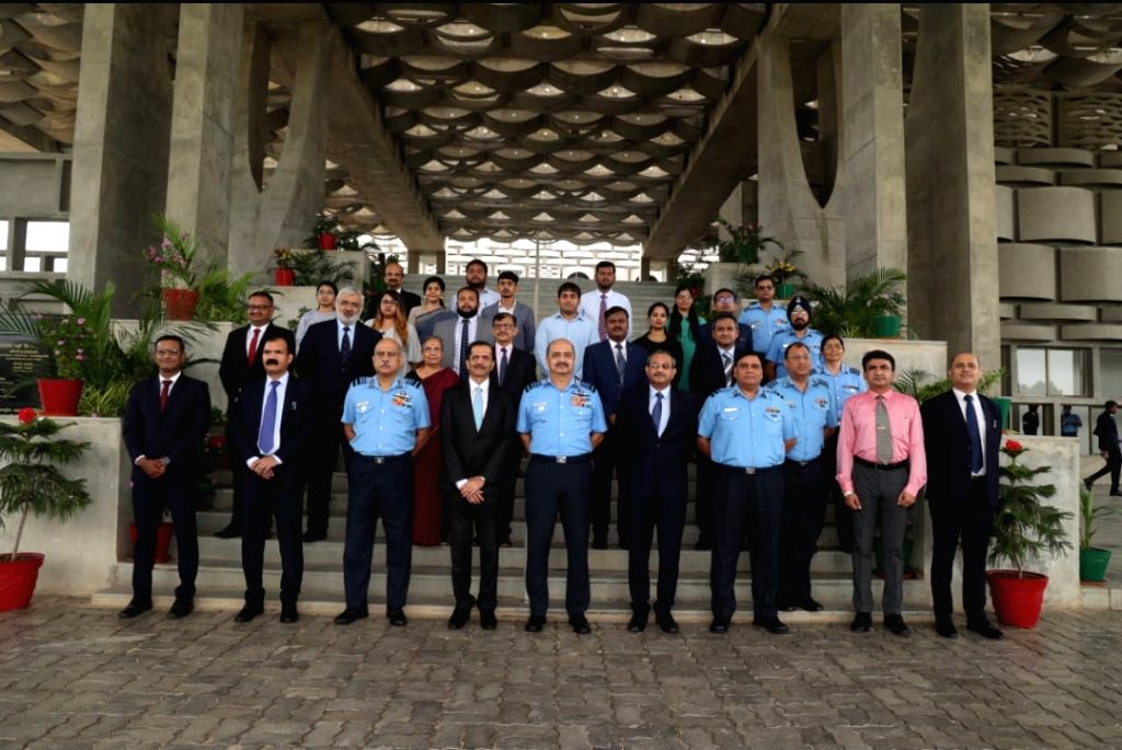 Free photo :Indian Air Force ties up with National Defense University ...