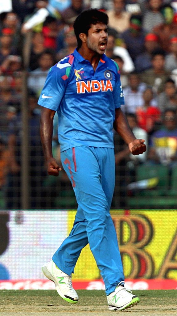 (260214) Fatullah (Bangladesh): Asia Cup - 2nd ODI India vs Bangladesh