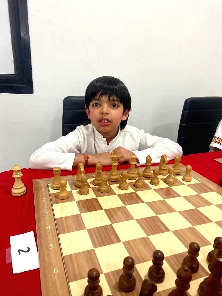 Free Photo : Indian boy Aryaveer wins silver in Bangkok Rapid Chess meet