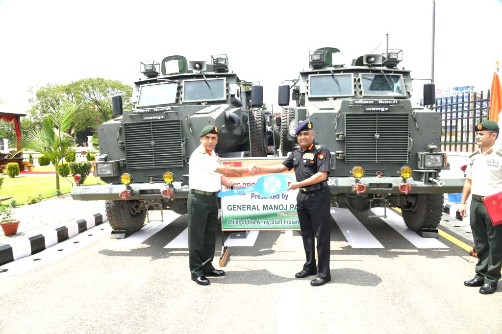 Indian COAS hands over non-lethal equipments to Nepali Army