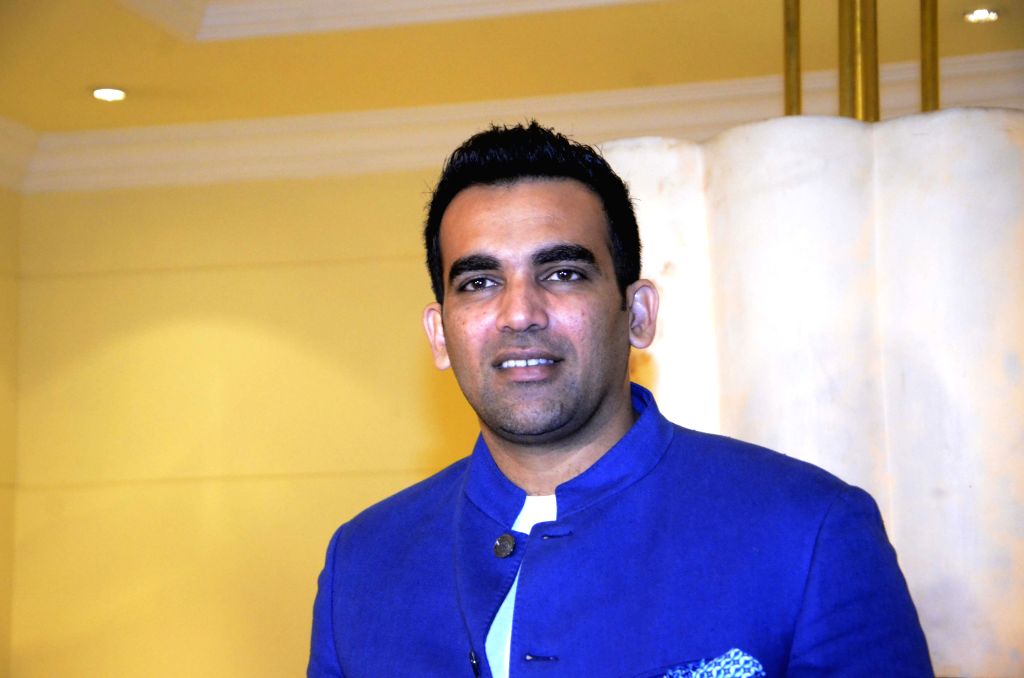 Zahir Khan announces retirement