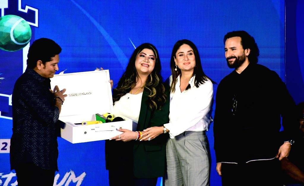 Indian former cricketer Sachin Tendulkar with Actors Saif Ali Khan and ...