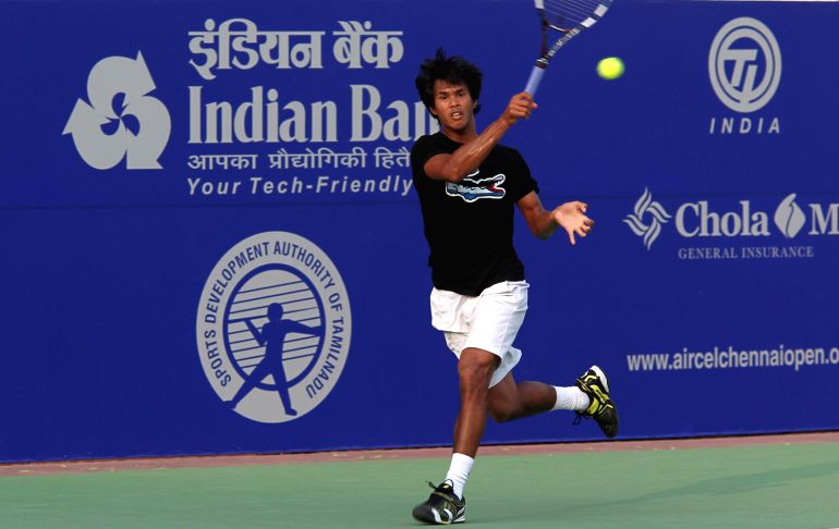 Somdev Devvarman during a practice session ahead of ATP Chennai Open 2014