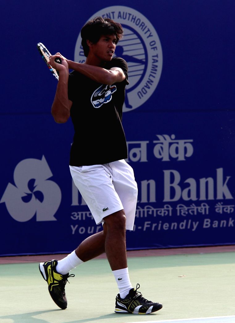 Somdev Devvarman during a practice session ahead of ATP Chennai Open 2014