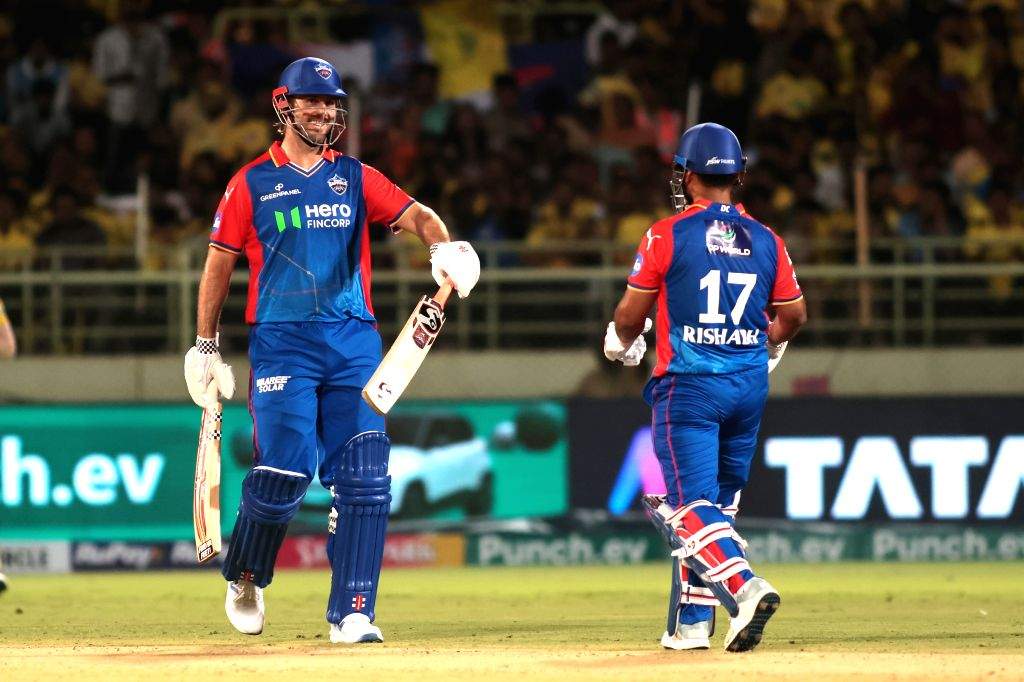 IPL 2024 cricket match between Chennai Super Kings and Delhi Capitals