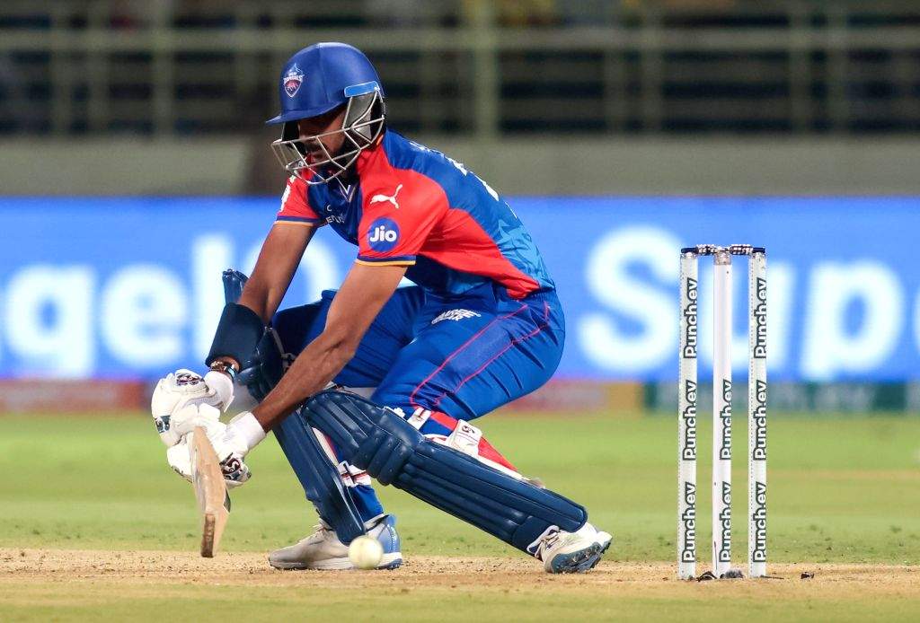 IPL 2024 cricket match between Chennai Super Kings and Delhi Capitals