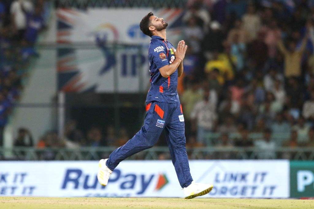 IPL match between Lucknow Super Giants and Kolkata Knight Riders