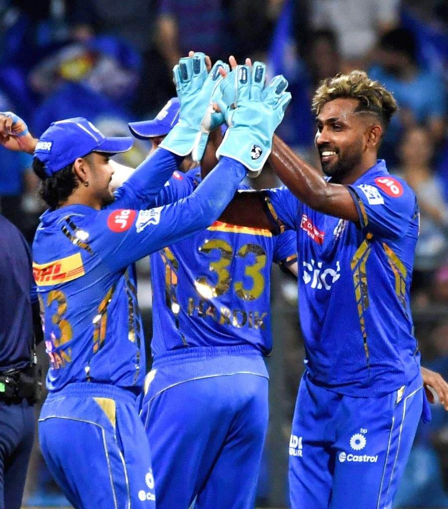 IPL match between Mumbai Indians and Kolkata Knight Riders at Wankhede ...