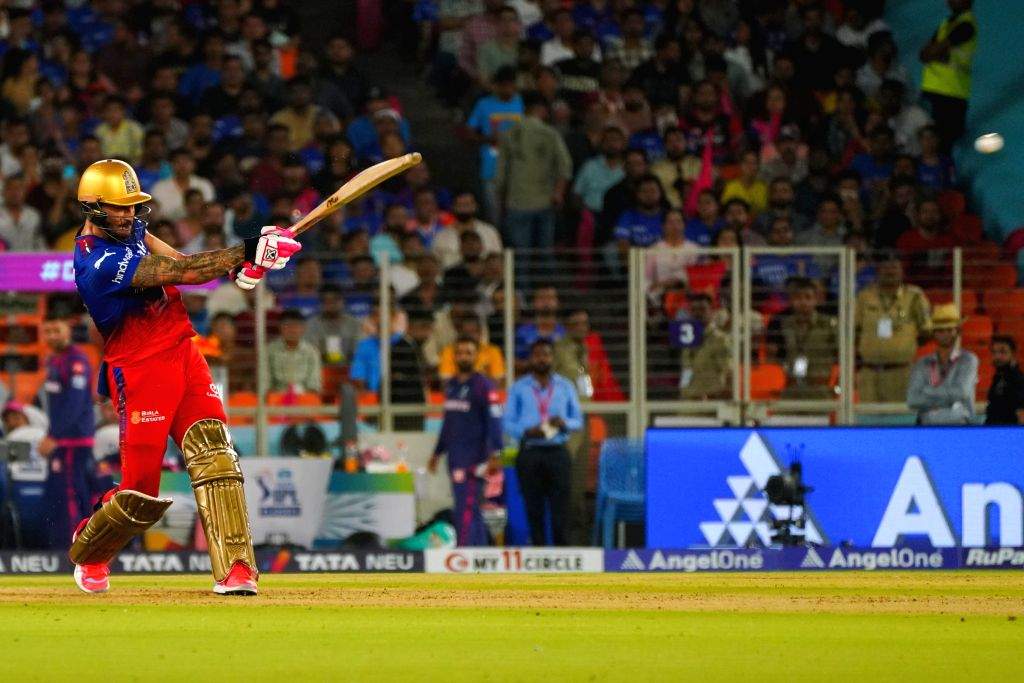 IPL match between Rajasthan Royals and Royal Challengers Bengaluru