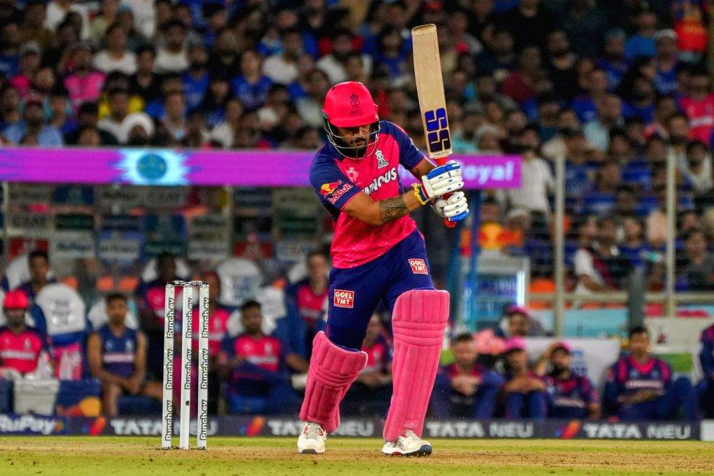 IPL match between Rajasthan Royals and Royal Challengers Bengaluru