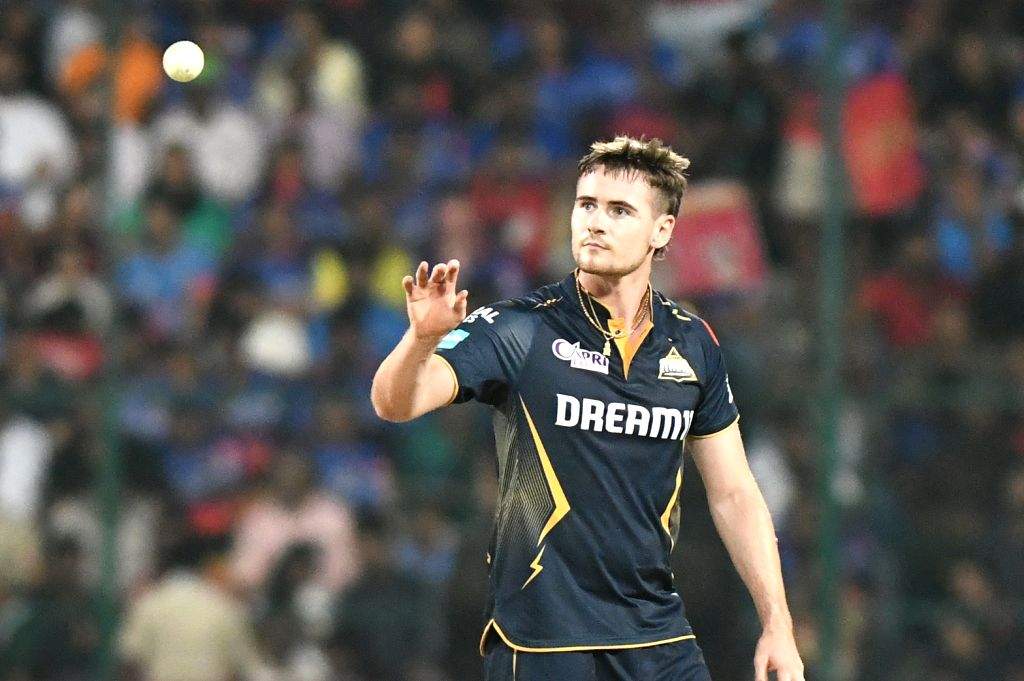 IPL match between Royal Challengers Bengaluru and Gujarat Titans