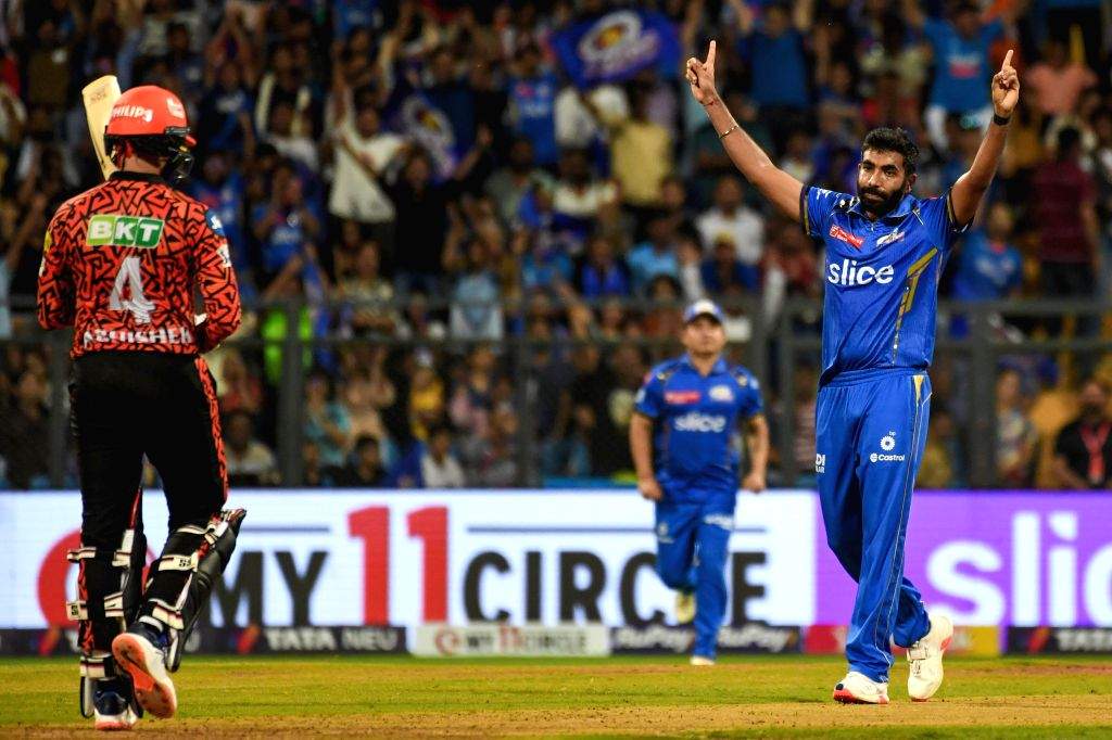 IPL Match between Sunrisers Hyderabad and Mumbai Indians