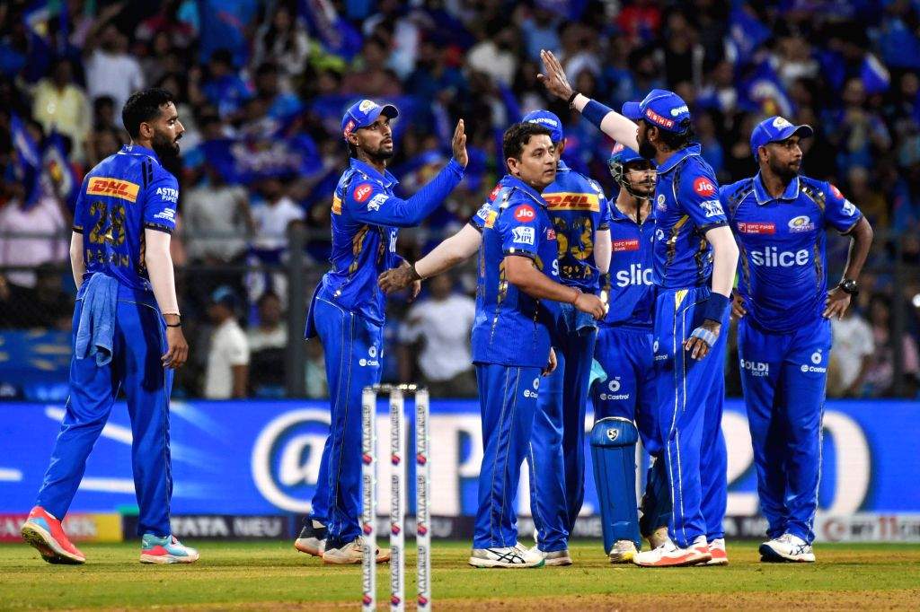 IPL Match between Sunrisers Hyderabad and Mumbai Indians