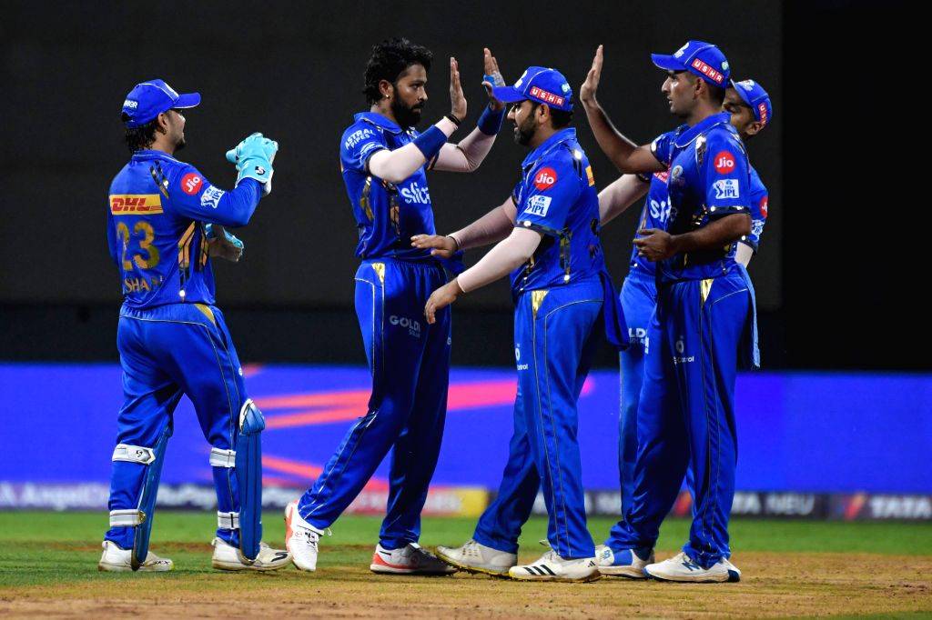 IPL Match between Sunrisers Hyderabad and Mumbai Indians