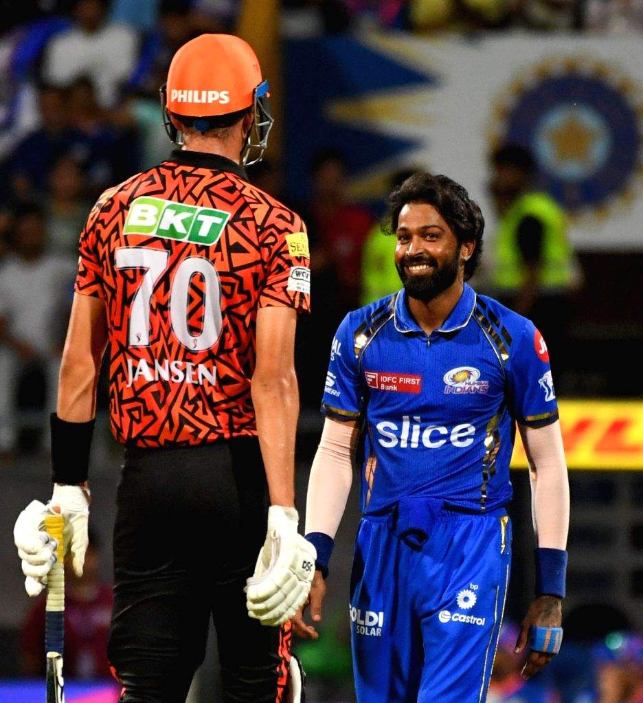 IPL Match between Sunrisers Hyderabad and Mumbai Indians