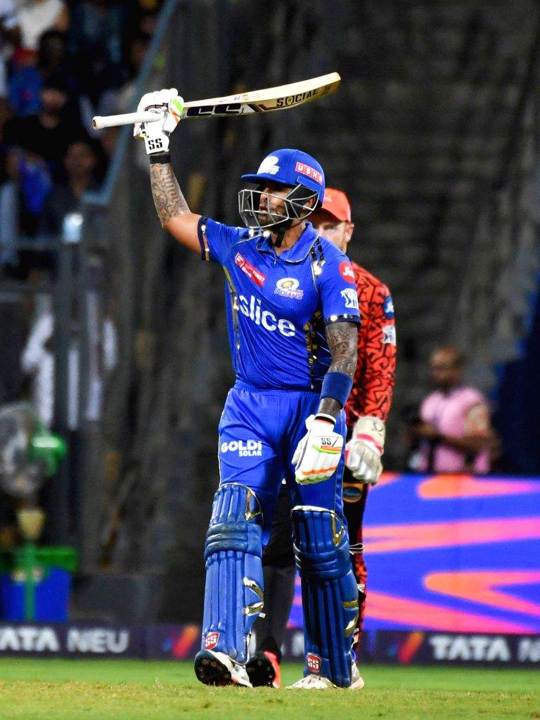 IPL Match between Sunrisers Hyderabad and Mumbai Indians