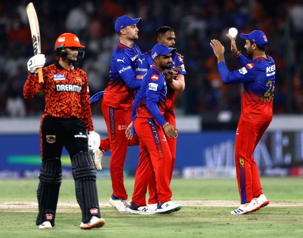 IPL match between Sunrisers Hyderabad and Royal Challengers Bangalore ...