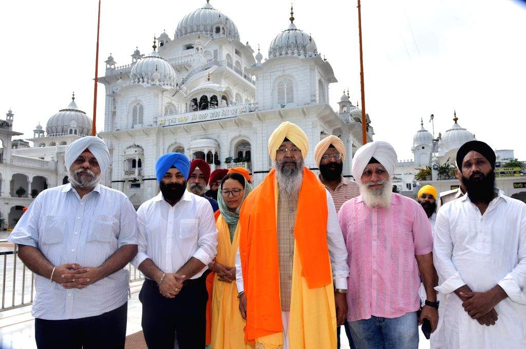 Iqbal Singh Lalpura offers prayer at Takhat Shri Harimandir Ji Patna Sahib