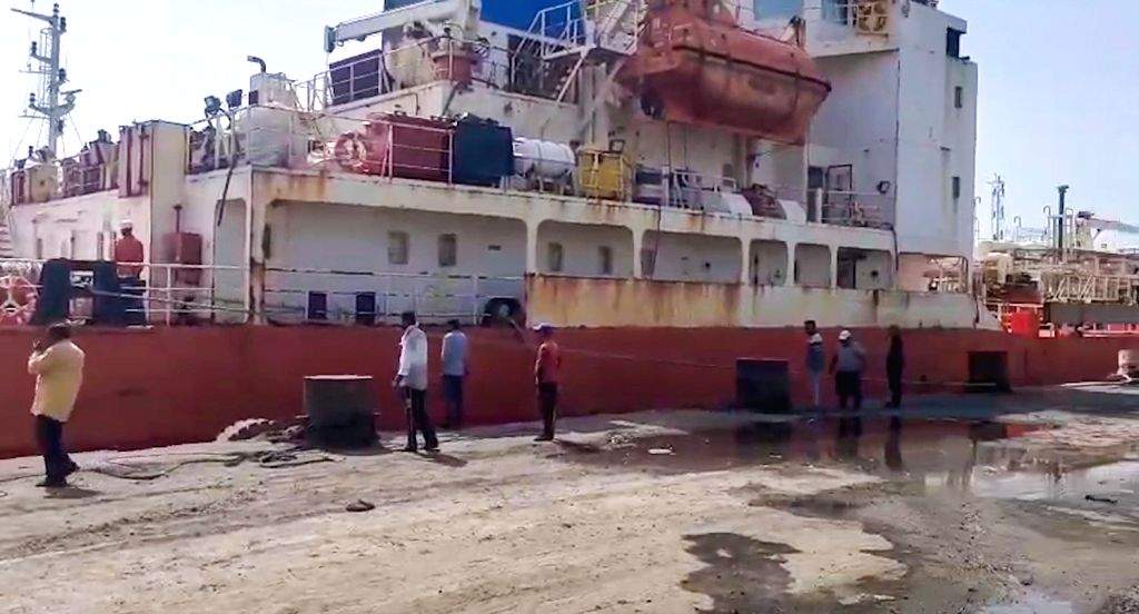 Iranian LPG Vessel Arrives at Jetty