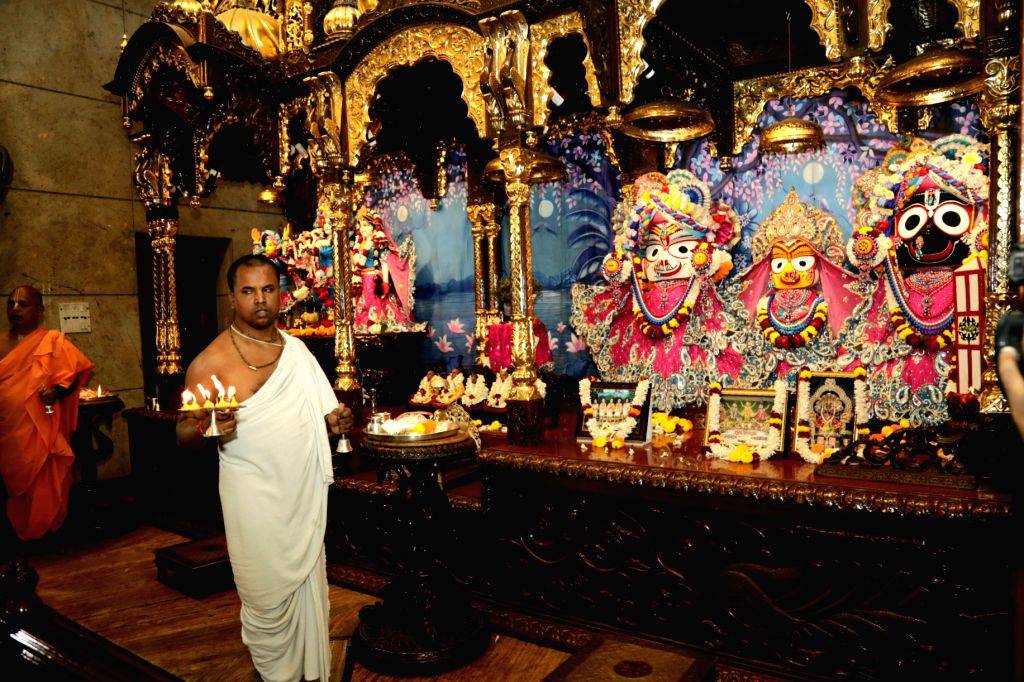 ISKCON Temple holds prayers for Hindu minorities facing violence in ...