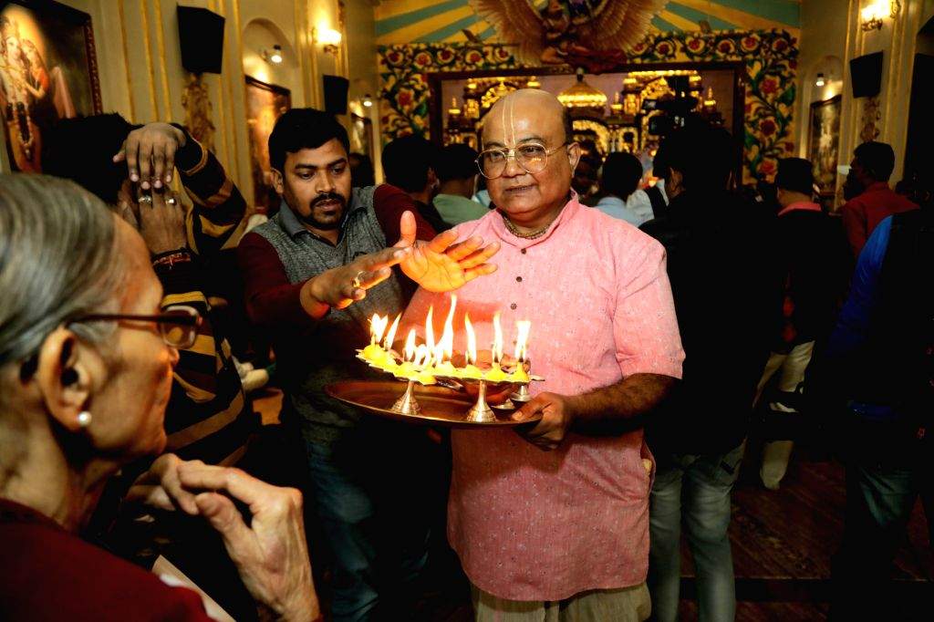 ISKCON Temple holds prayers for Hindu minorities facing violence in ...