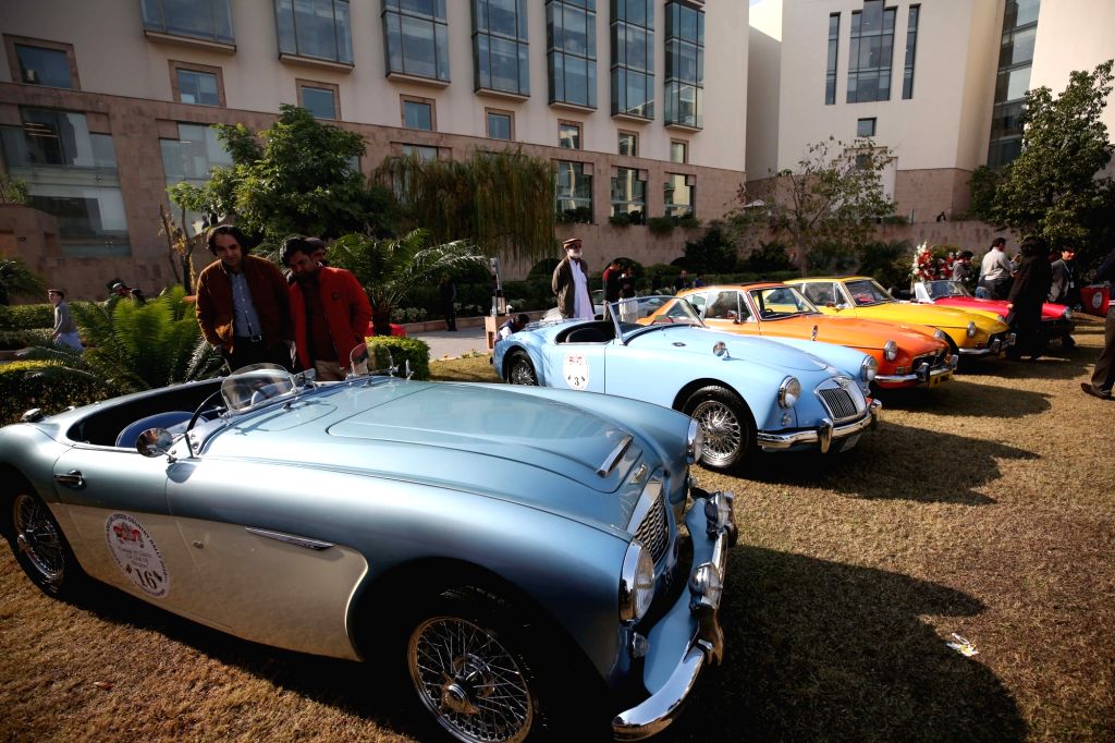 PAKISTAN-ISLAMABAD-VINTAGE CAR SHOW