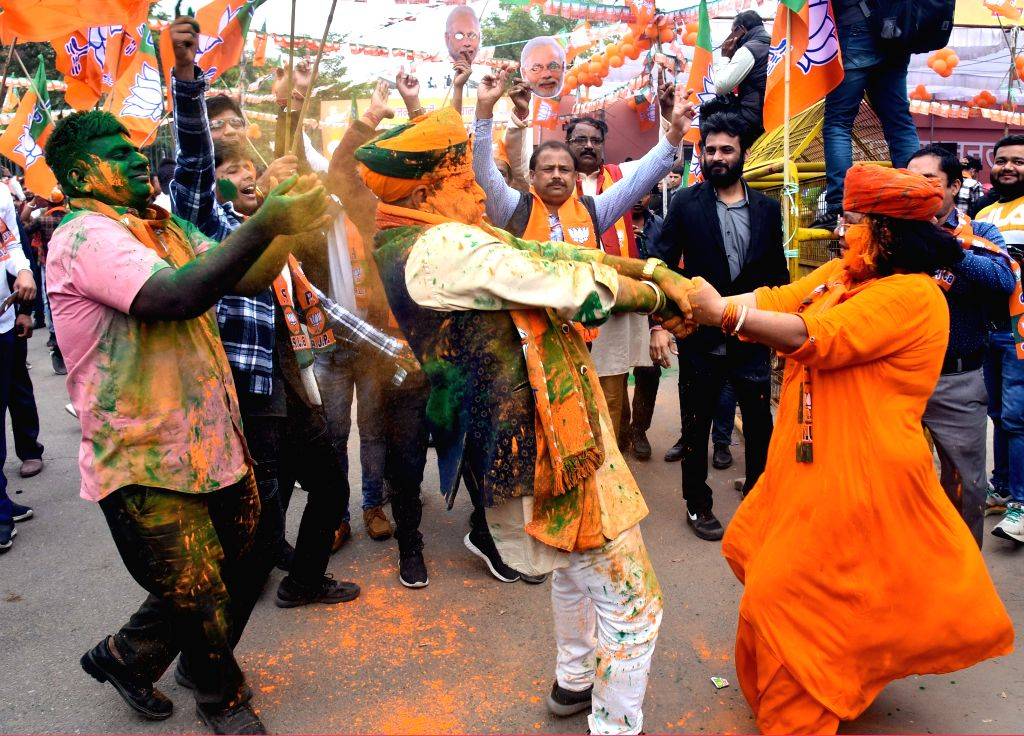 Jaipur : BJP workers and supporters celebrate the party's lead