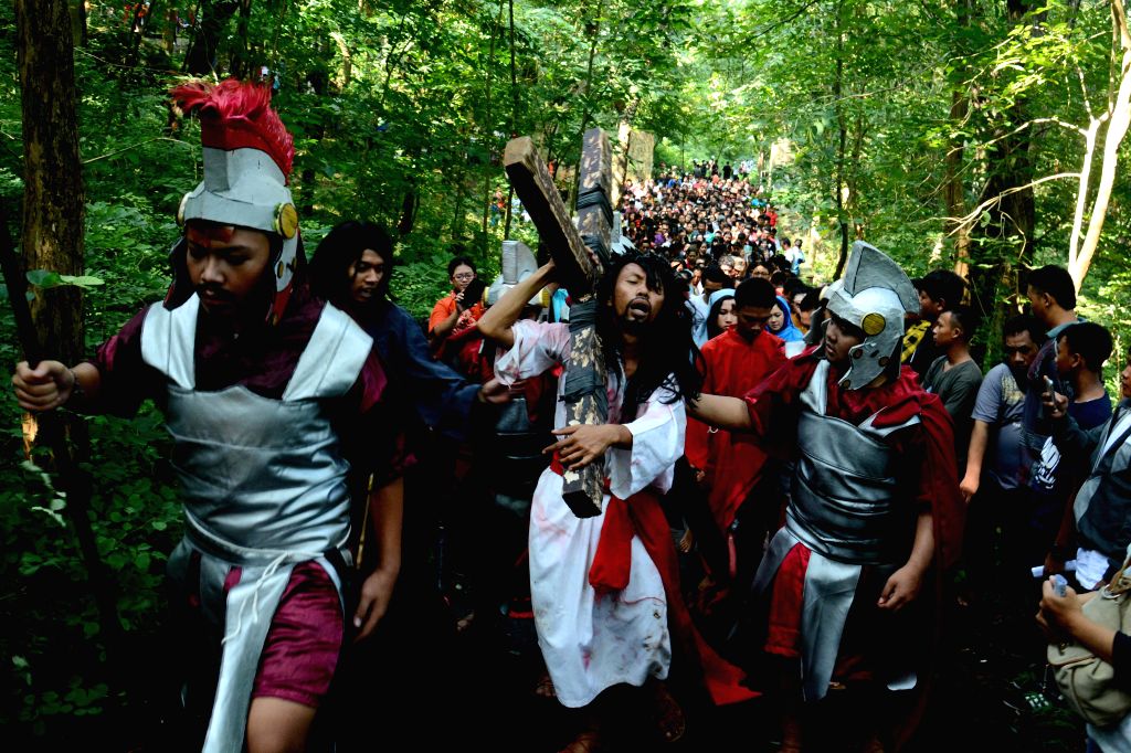 INDONESIA-CENTRAL JAVA-GOOD FRIDAY