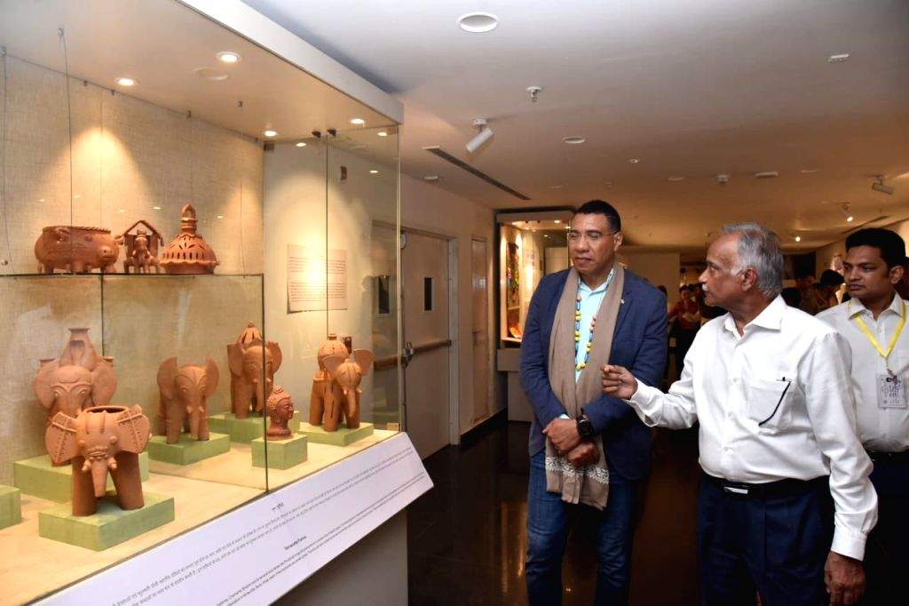 Jamaican PM Andrew Holness visits the Trade Facilitation Centre and ...