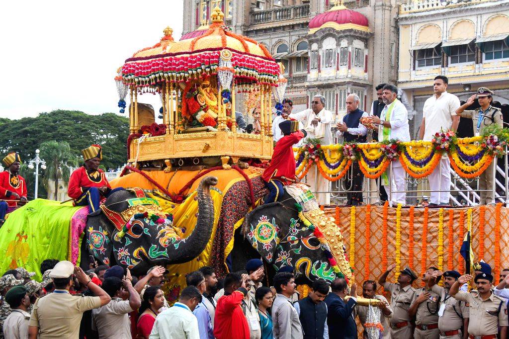 Jamboo Savari procession