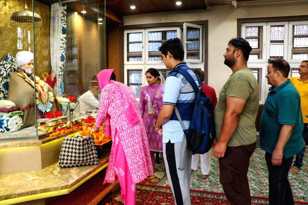 Kashmiri Pandits observe Nirvan Diwas