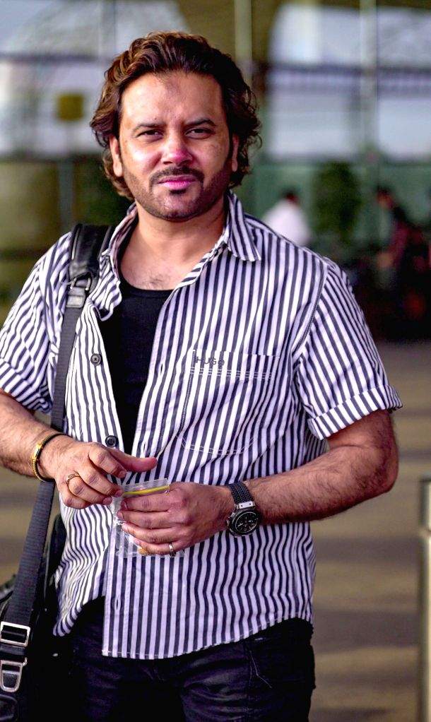 Javed Ali Spotted at Airport