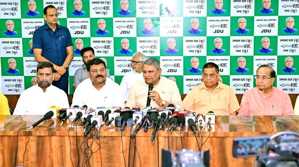 JD(U) Leaders Address Press Conference