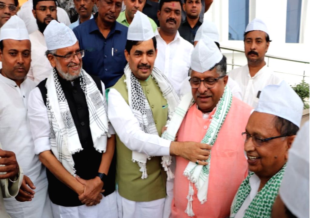 Free photo : JD-U leaders release photos of BJP leaders eating meat ...