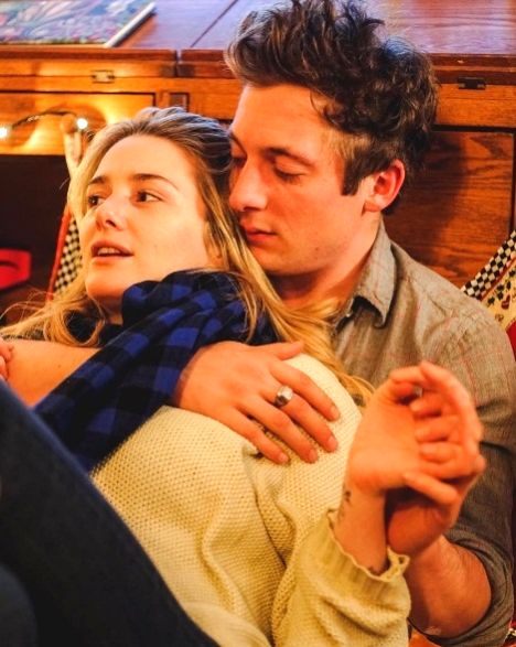 Free Photo :Jeremy Allen's wife Addison Timlin files for divorce after ...
