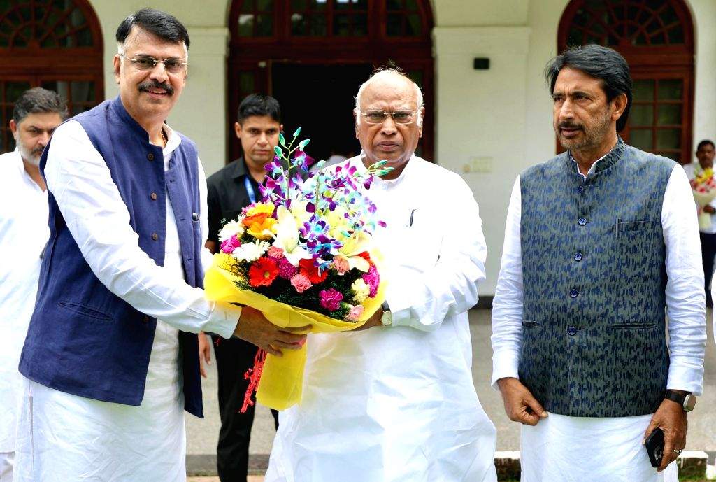 Jharkhand Congress In-charge and General Secretary Ghulam Ahmad Mir ...