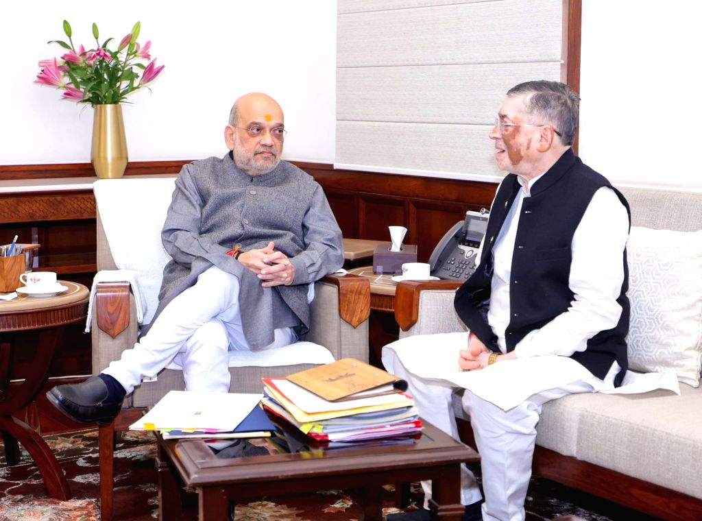 Jharkhand Governor Santosh Gangwar Meets Amit Shah