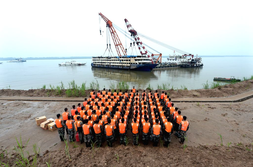 CHINA-HUBEI-CAPSIZED SHIP-VICTIMS-EFFECTS