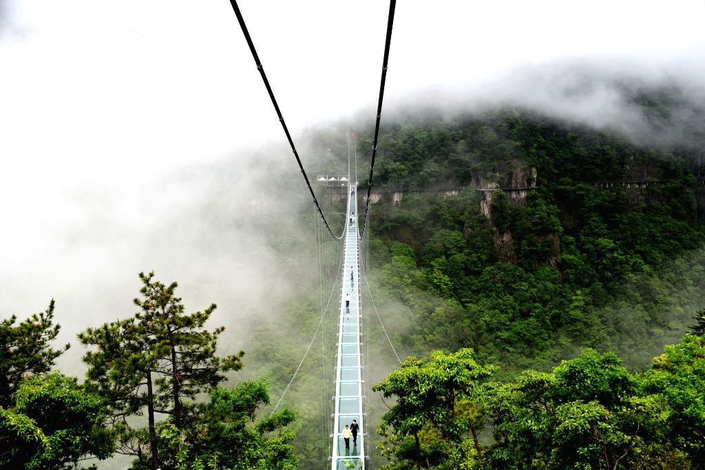 CHINA-ZHEJIANG-GLASS BRIDGE