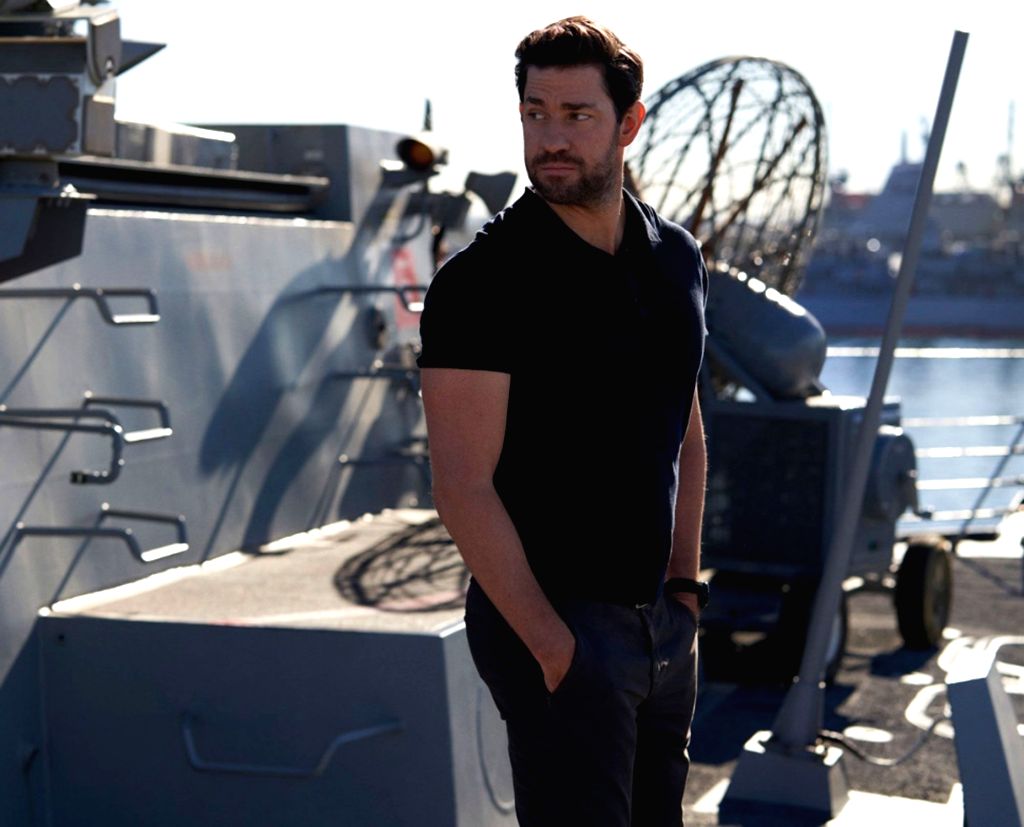 John Krasinski unbuckled, thrown off chopper for 'Jack Ryan 3' action ...