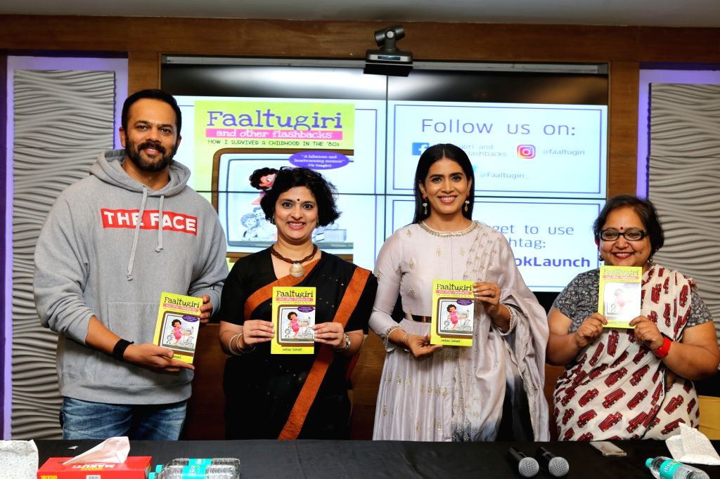 Launch of Janhavi Samant's novel "Faltugiri