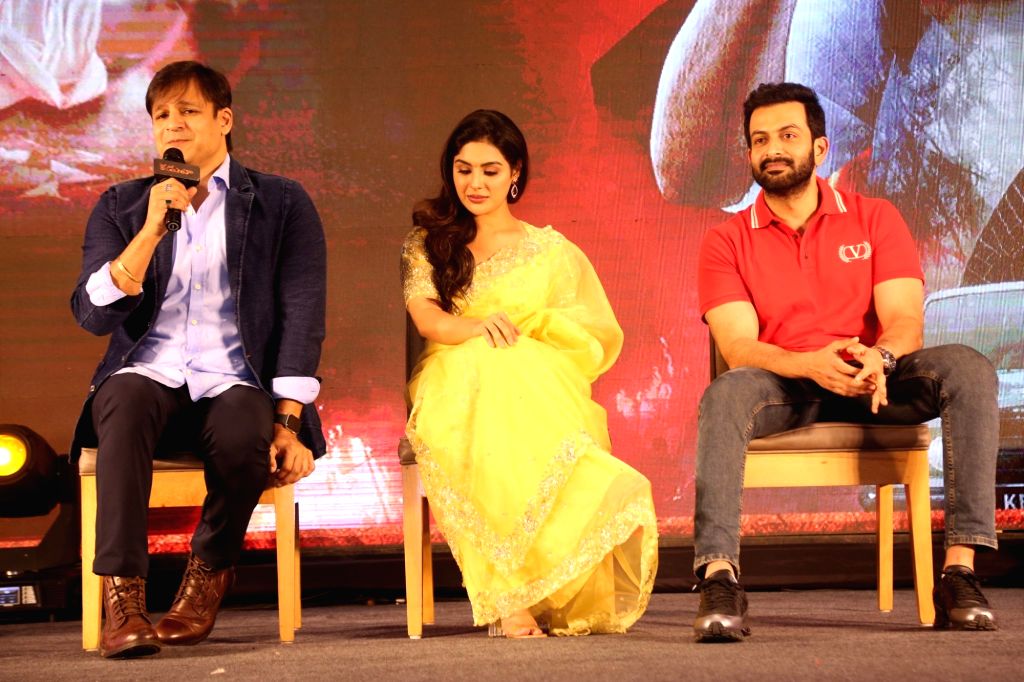 Kaduva Movie Teaser Launch Stills