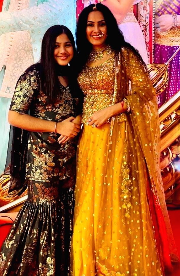 Kamya Panjabi says nothing can be more special than receiving 'Best Maa ...