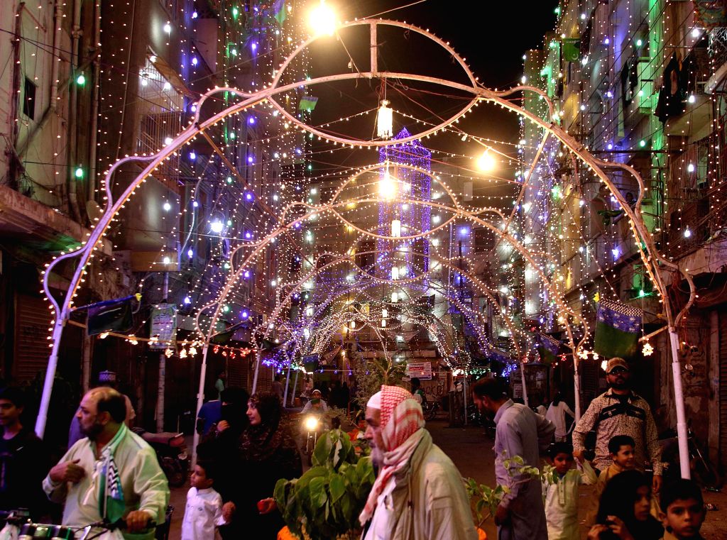 PAKISTAN-KARACHI-ILLUMINATIONS
