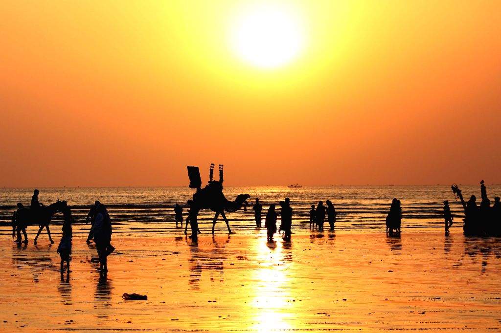 PAKISTAN-KARACHI-DAILY LIFE-BEACH